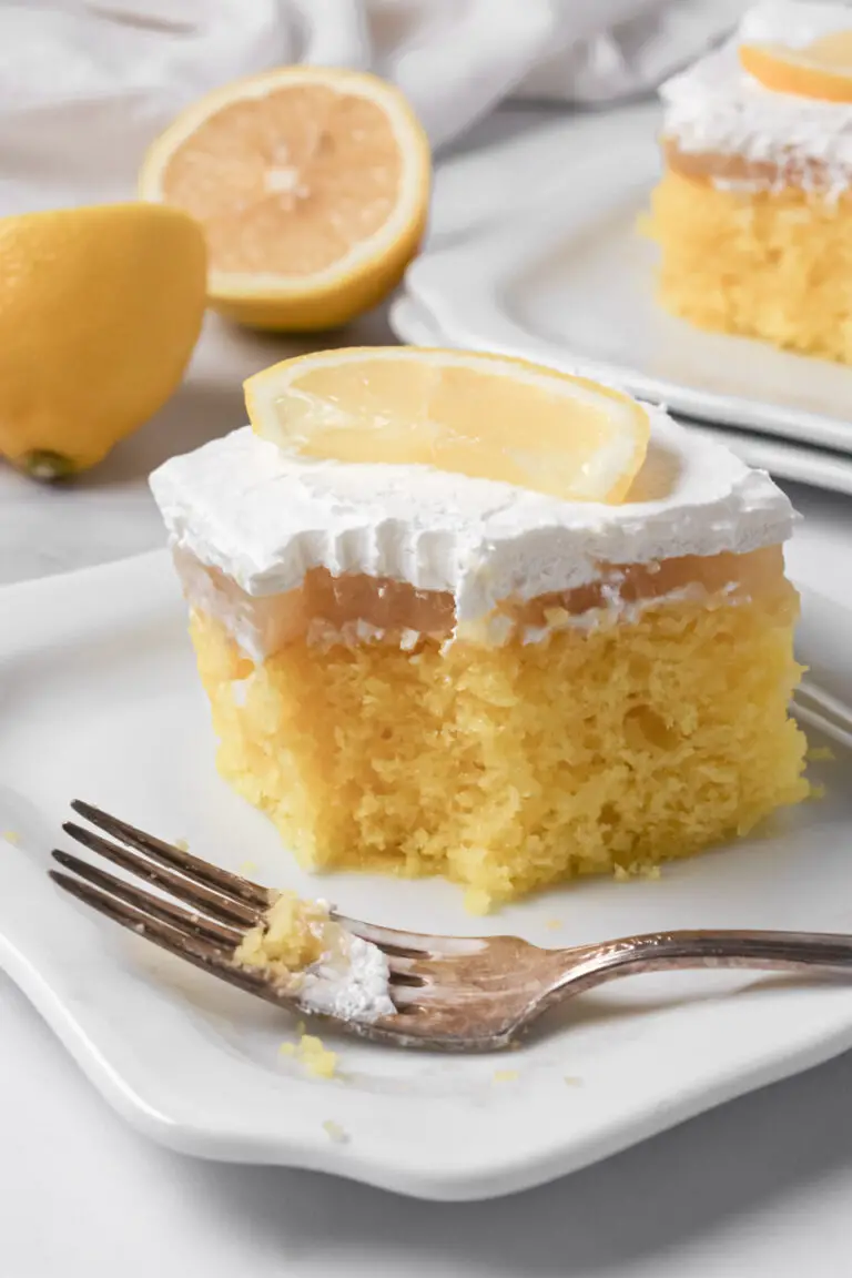 Refreshing Lemonade Cake | The Tickled Tastebud